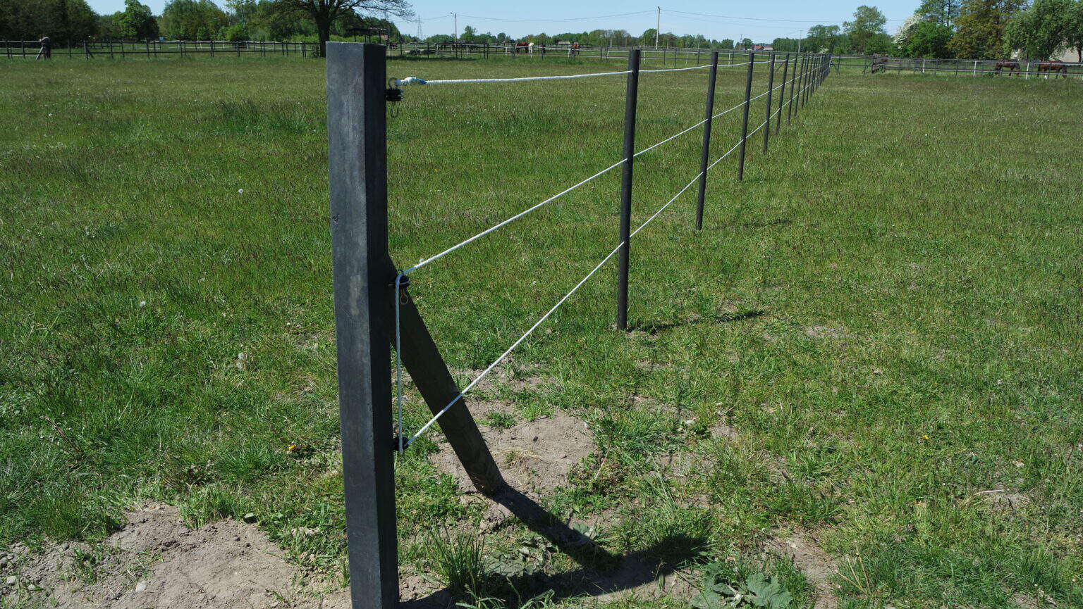 Square Posts | Recycled Plastic Fencing Supports